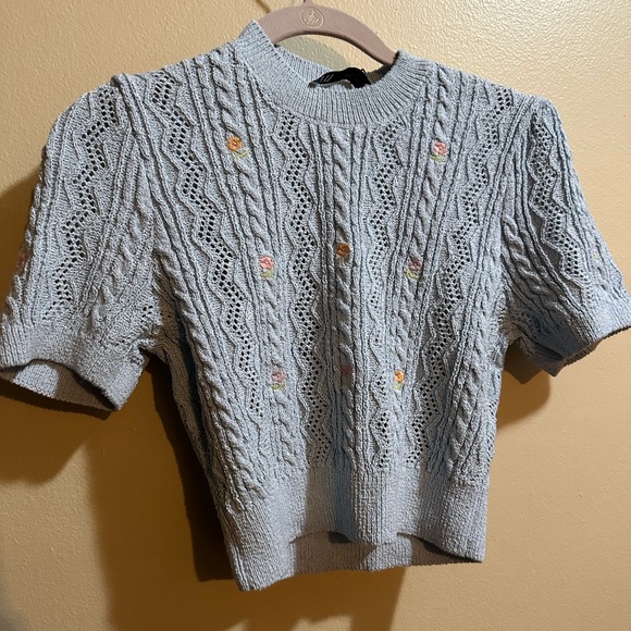 Zara | Tops | Zara Floral Embroidered Knit Top | Poshmark